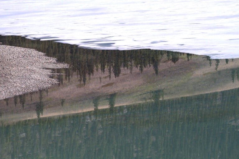 A day trip to Kusawa Lake, Yukon – The ExploreNorth Blog