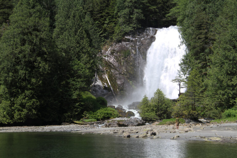 Boat Tour to Princess Louisa Inlet and Chatterbox Falls – The ...