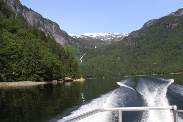 Boat Tour to Princess Louisa Inlet and Chatterbox Falls – The ...