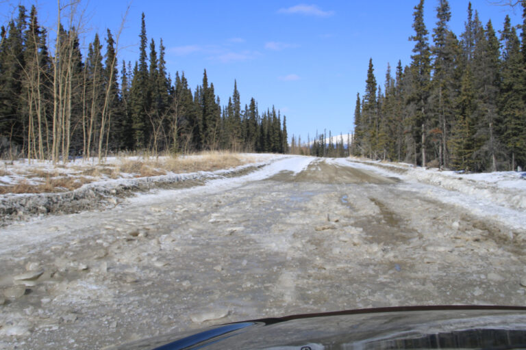 Spring exploring: the Kusawa Lake Road – The ExploreNorth Blog