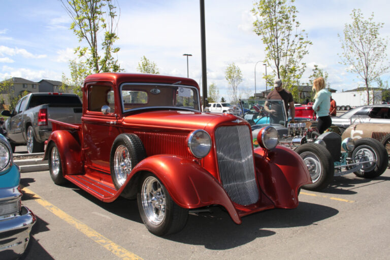 Cars, trains, and softball in Airdrie, Alberta – The ExploreNorth Blog