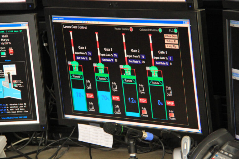 A tour of Yukon Energy’s Whitehorse power plants – The ExploreNorth Blog