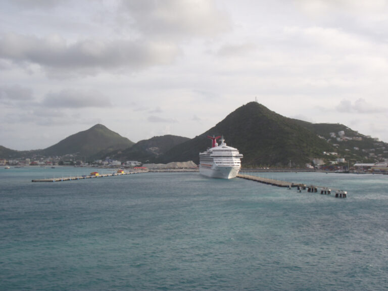 Exploring Sint Maarten & Saint Martin – The ExploreNorth Blog